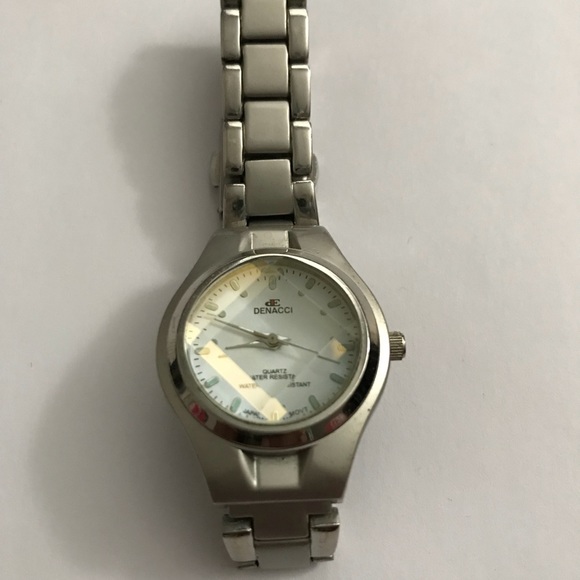 denacci | Accessories | Like New Denacci Quartz Womens Watch | Poshmark